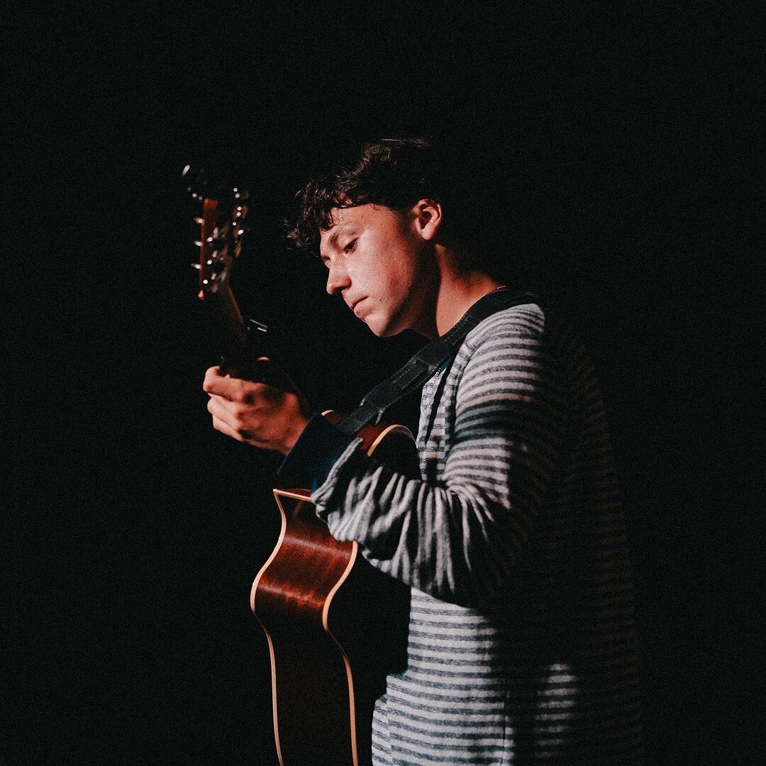 Jake Minch's Lonesome "Strip Mall" Pas de Deux | Two Story Melody